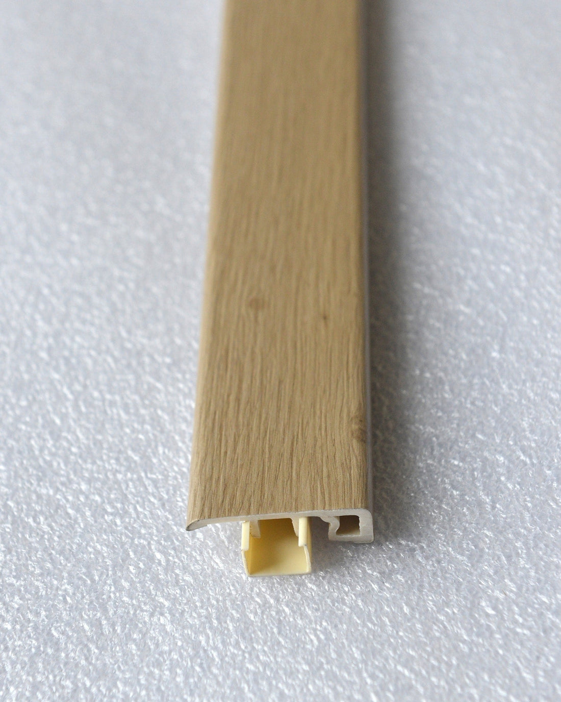 Vinyl Moldings - Ultimate Collection - Oak Natural – BuildDirect